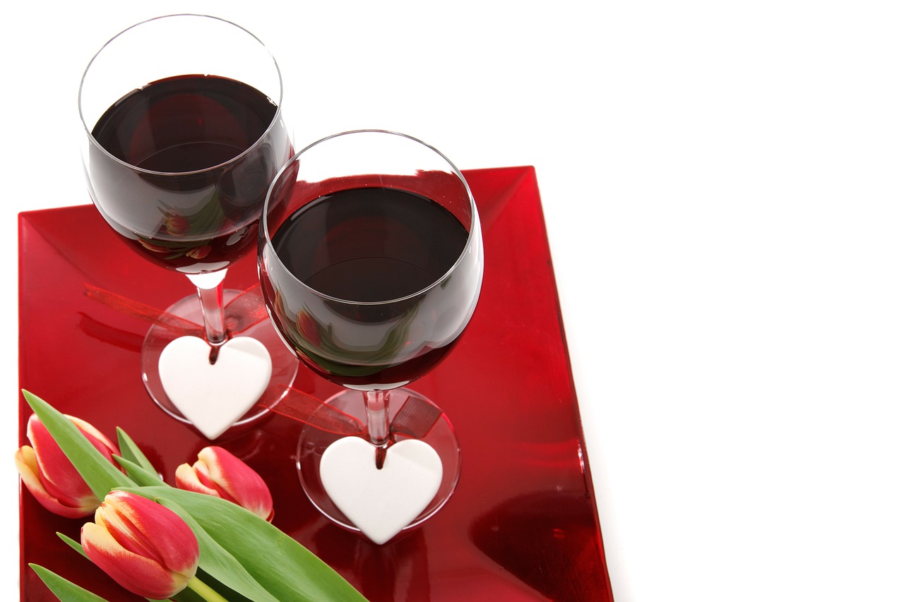 5 Valentine's Day Wine Picks for Every Kind of Valentine | Foodgressing