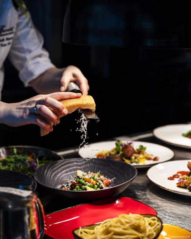 Dinner at Fairmont Vancouver Airport Globe@YVR - Foodgressing