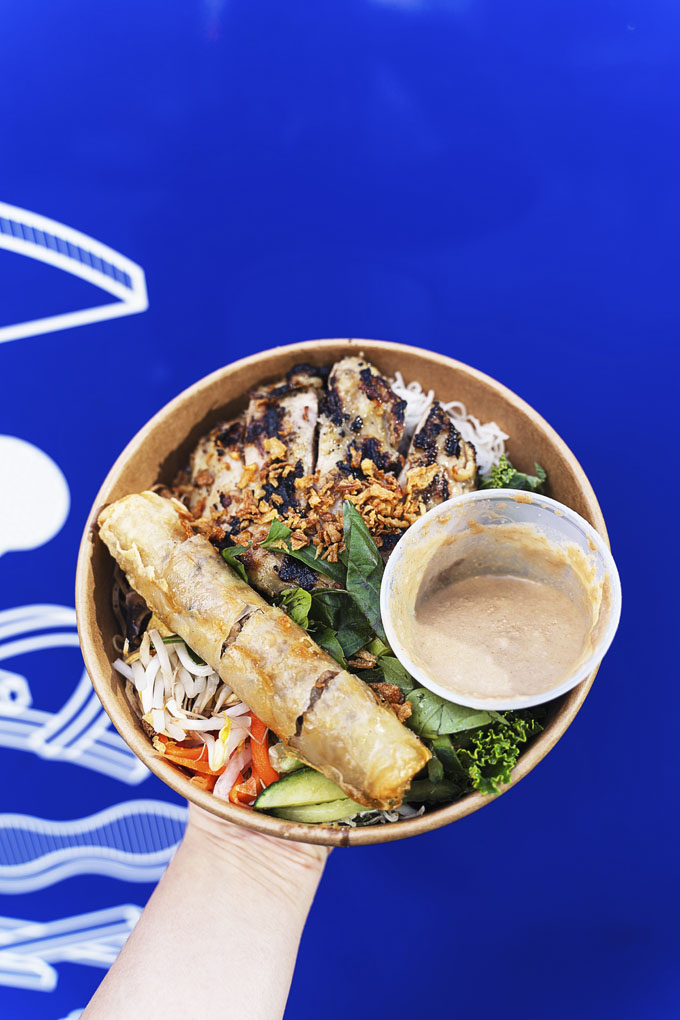 NaMì Food Cart Celebrates One Year Anniversary - Foodgressing