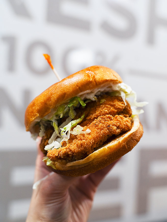 Johnny Rockets Canada Social Media Exclusive: Honey Garlic Crispy Chicken