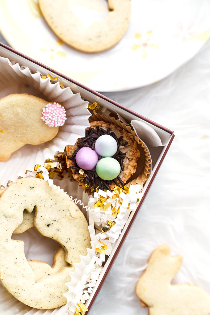 What's in Soirette's Easter Cookie Gift Box 2020 - Foodgressing