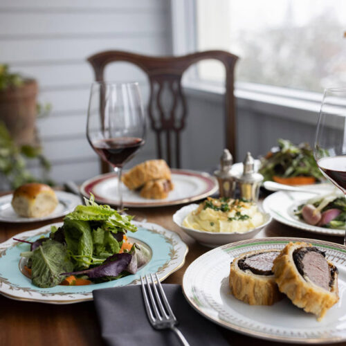 BEST RESTAURANTS IN CALGARY 2022: 10+ Top Spots to Eat & Drink