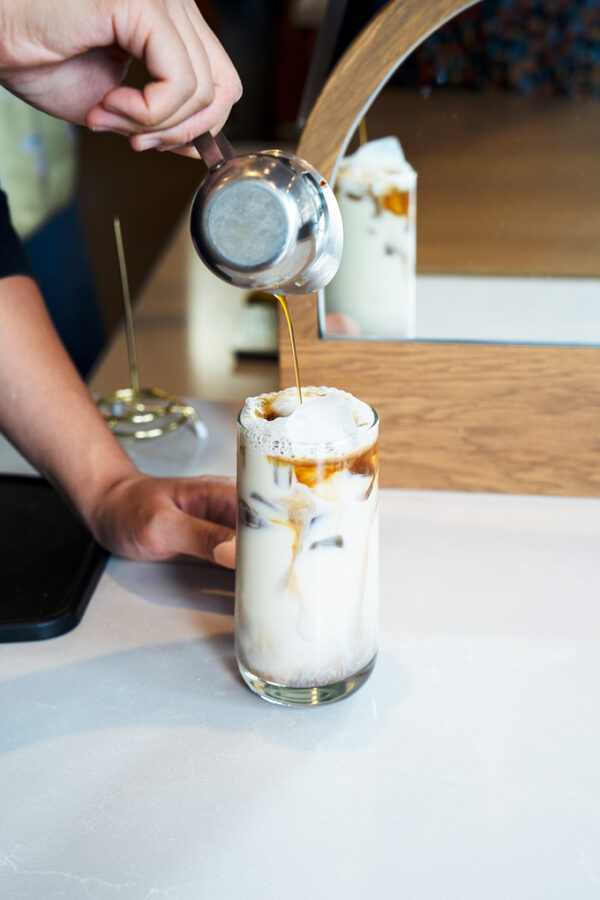 Deville Coffee Waterfront Vancouver Now Open - Foodgressing