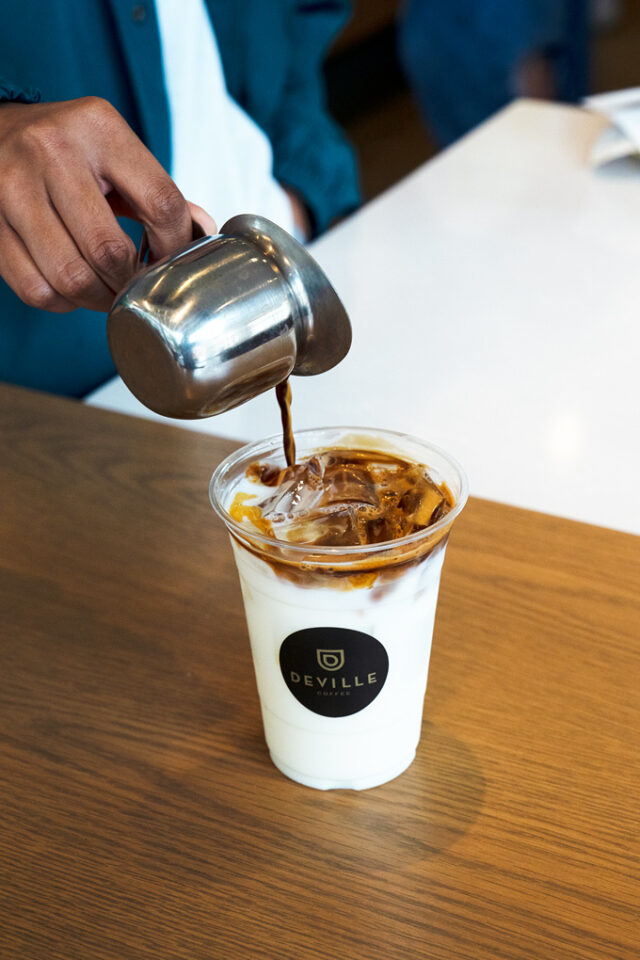 Deville Coffee Waterfront Vancouver Now Open - Foodgressing