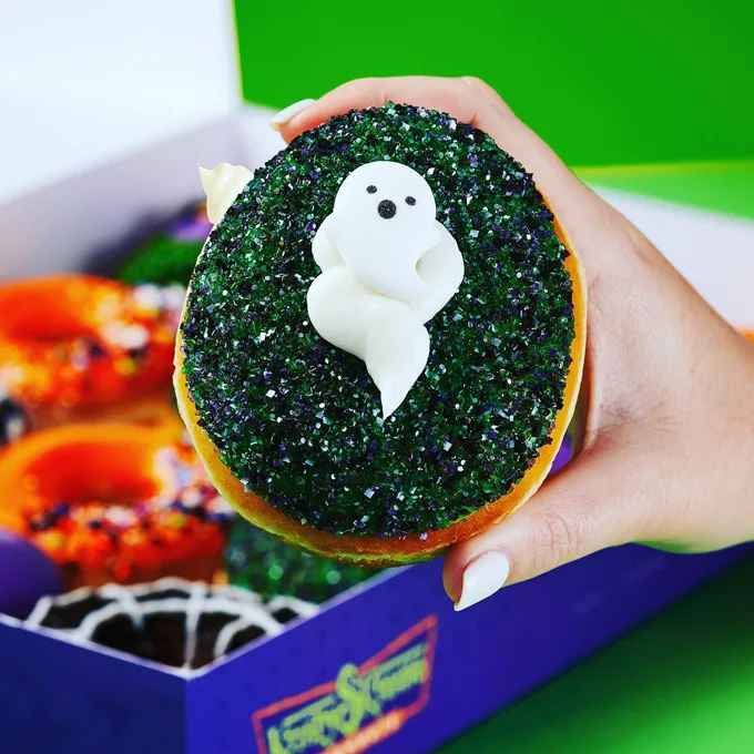 Krispy Kreme Halloween Donuts 2022 - Haunted House Collection Krispy Kreme Halloween Donuts 2022 - Haunted House Collection