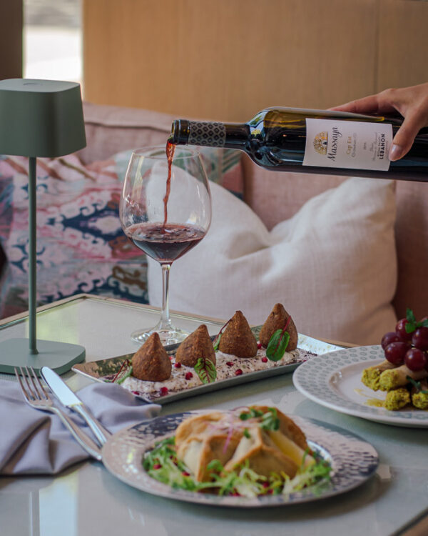 Best Romantic Restaurants in Miami Florida: 12+ Date Night Spots