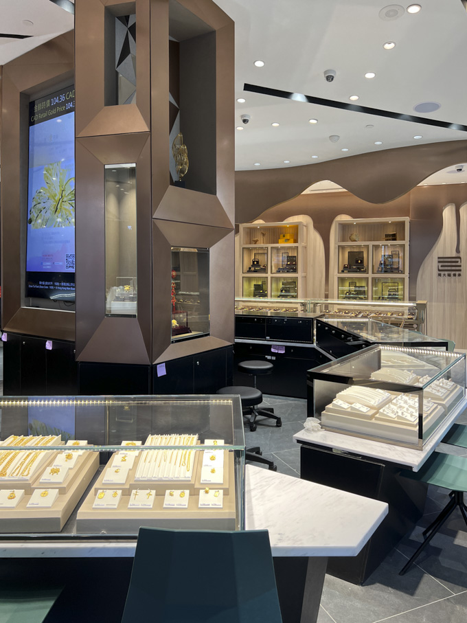 Chow Tai Fook Richmond BC - Gold & Diamond Fine Jewelry