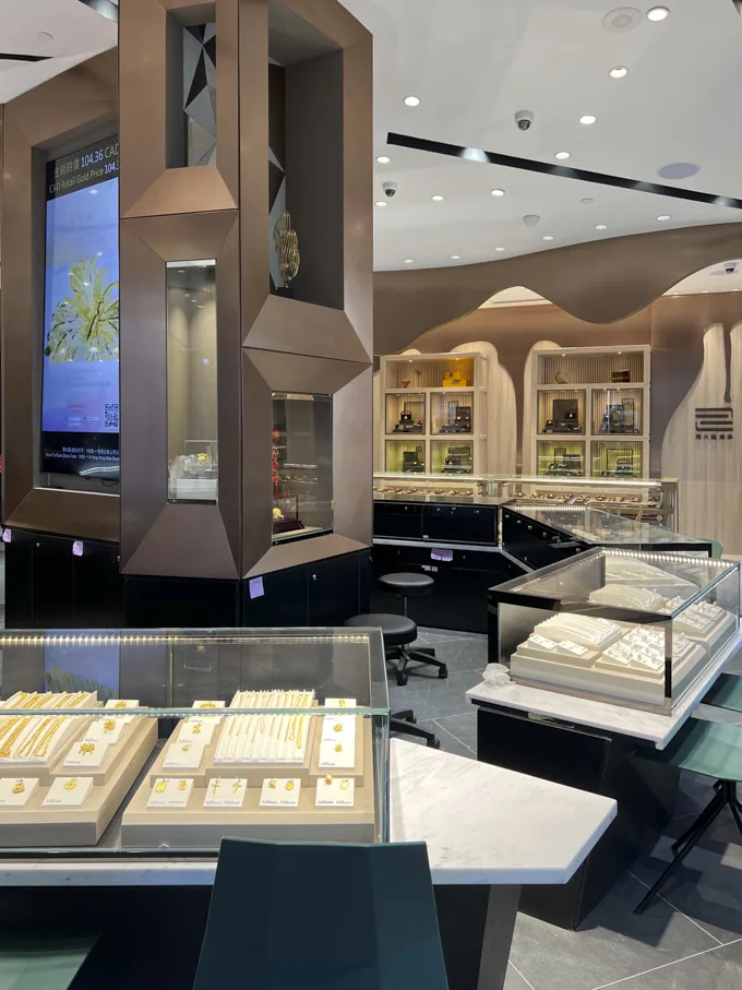 Chow Tai Fook Richmond BC - Gold & Diamond Fine Jewelry