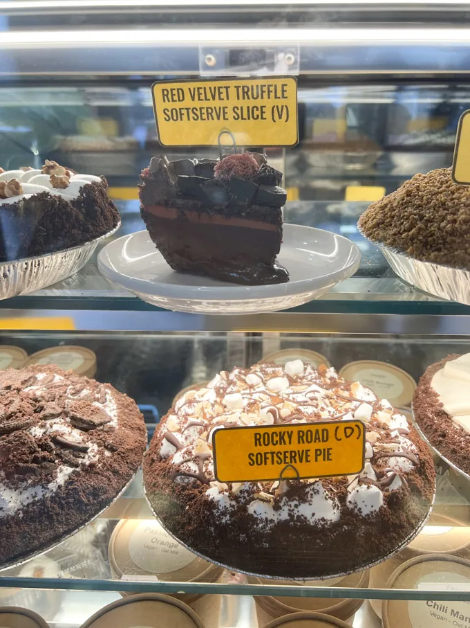 Magpies Softserve Los Angeles Highland Park - Foodgressing