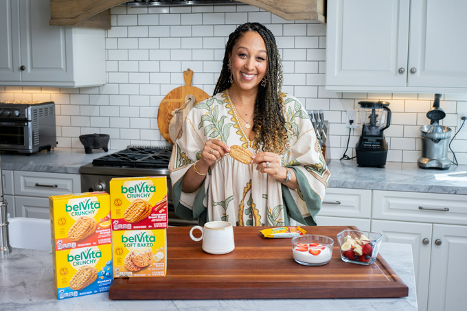 belVita Breakfast Biscuits + Tamera Mowry Help Moms "Rise & Thrive"