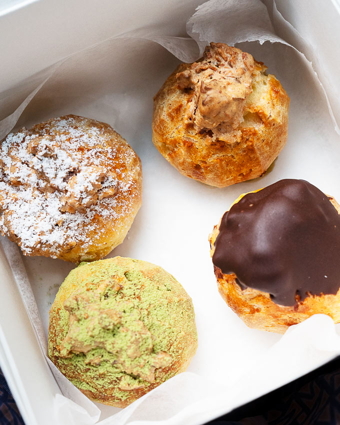 Patisserie Le Pont West Vancouver: Mini Eclairs Puffs