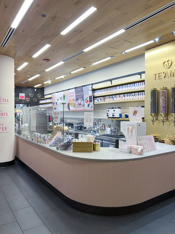 TE’AMO Boba & Dessert Cafe Water Tower Place Chicago