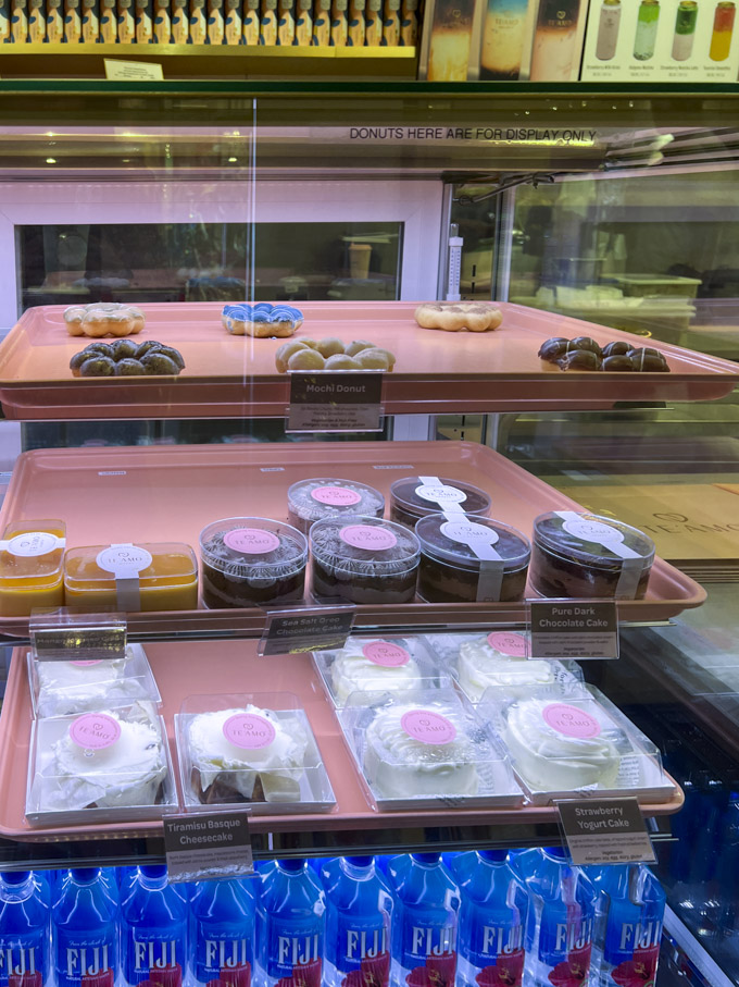 TE’AMO Boba & Dessert Cafe Water Tower Place Chicago