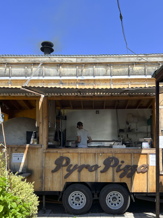 Pyro Pizza Portland at Cartopia - Wood-fired Pizza - Foodgressing