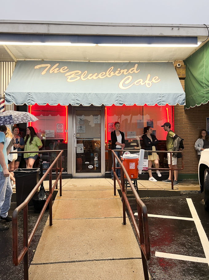 Review: Exploring the Magic of The Bluebird Cafe in Nashville ...