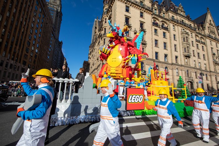 Macy’s Thanksgiving Day Parade Floats 2023 Lineup - Foodgressing