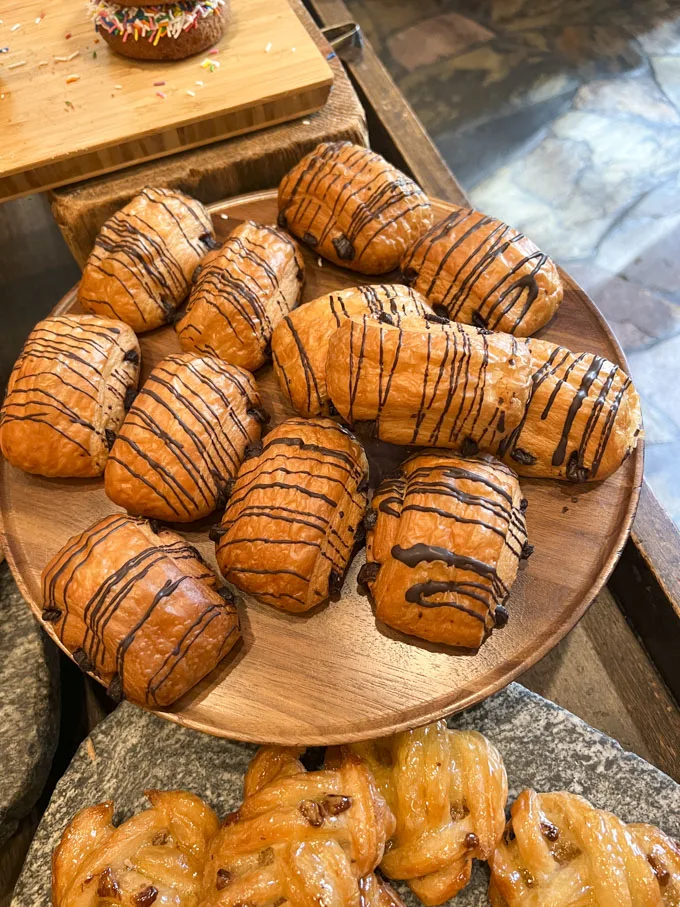 Review: Fairmont Chateau Whistler Alpine Breakfast Buffet - Foodgressing Review: Fairmont Chateau Whistler Alpine Breakfast Buffet - Foodgressing