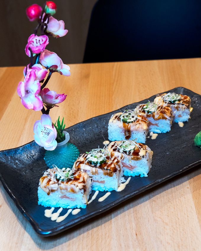 MoMo Sushi Gastown Vancouver - Solid Sushi Spot - Foodgressing