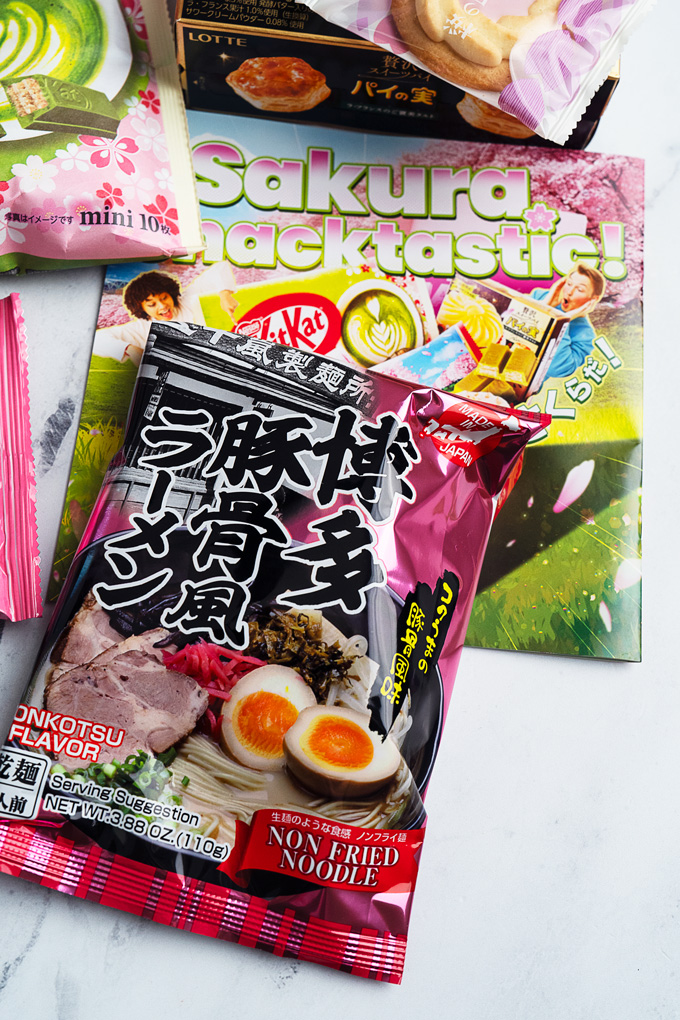 Tokyo Treat Sakura Snacktastic Box 2024 [Review] - Foodgressing