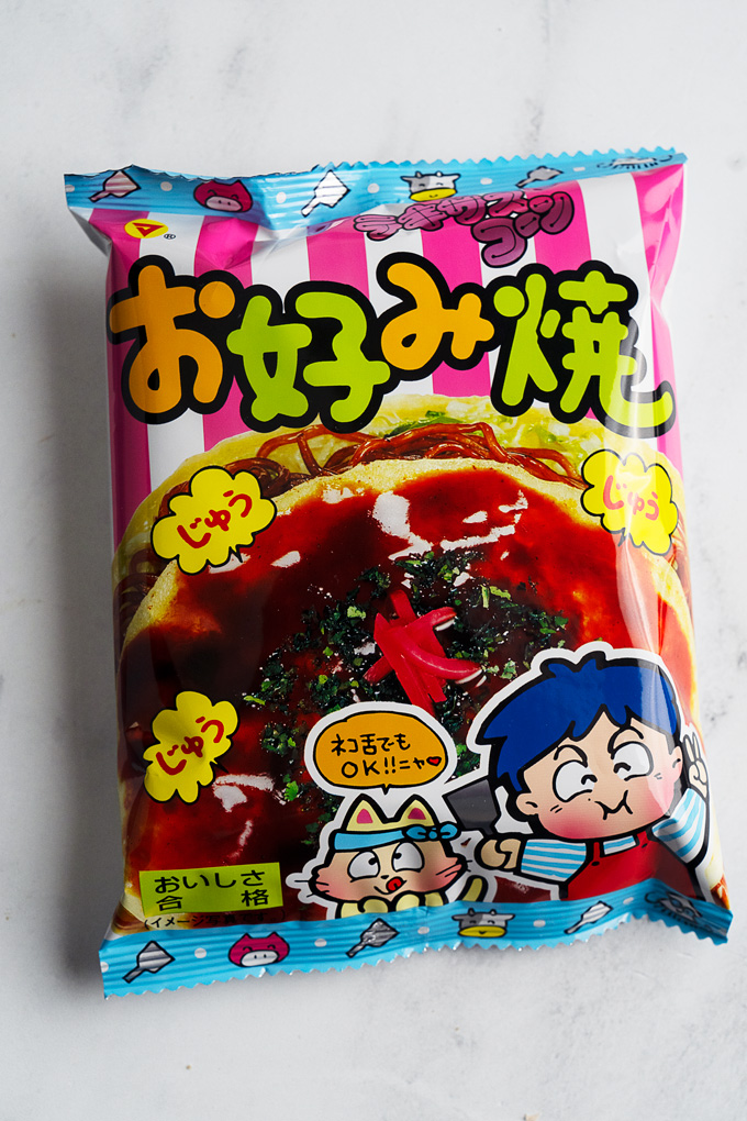 Tokyo Treat Sakura Snacktastic Box 2024 [Review] - Foodgressing