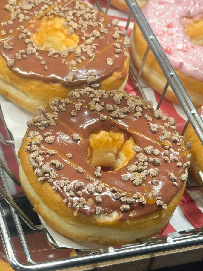 Tim Hortons Caramilk Filled Ring Dream Donut [Review] - Foodgressing