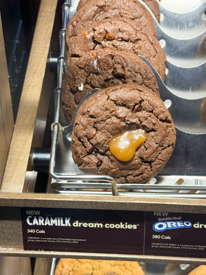 Tim Hortons Caramilk Dream Cookie [Review] - Foodgressing