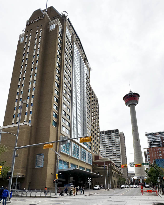 A Luxurious Stay at the Hyatt Regency Calgary - Foodgressing