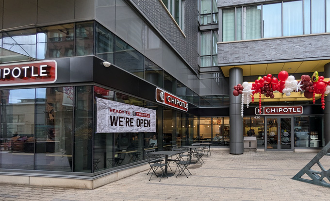 Chipotle Expands in the Toronto Area with Two New Locations - Foodgressing